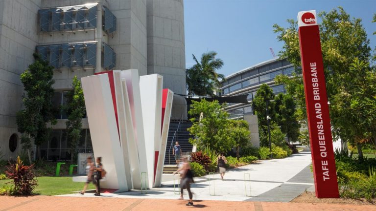 TAFE Queensland | Diploma of Nursing | Nursing Courses